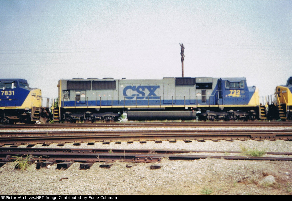 CSX SD70MAC #722